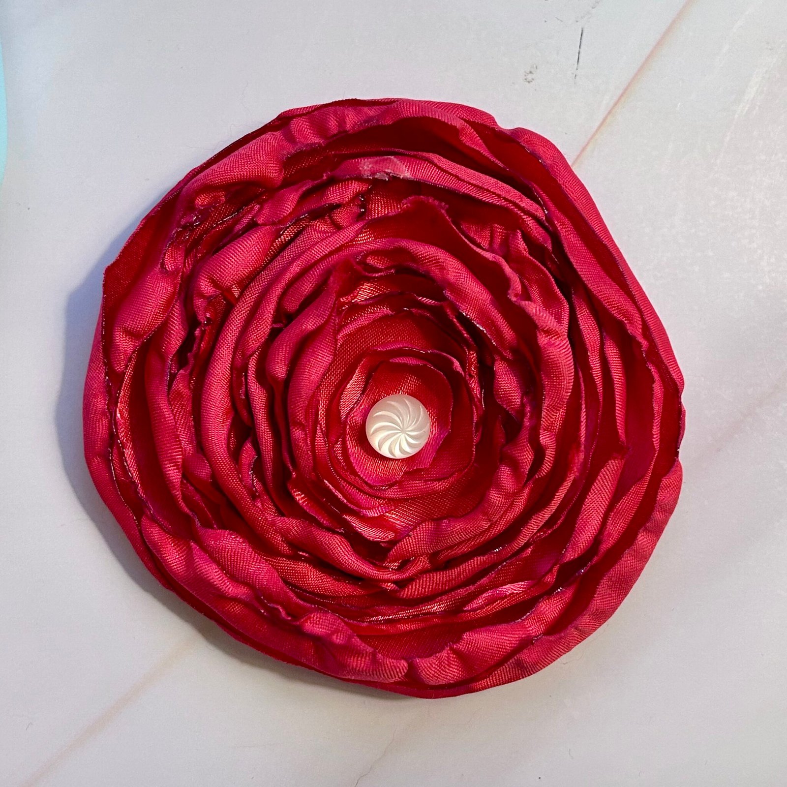 Make Your Own Fabric Flowers – Aimee Larsen